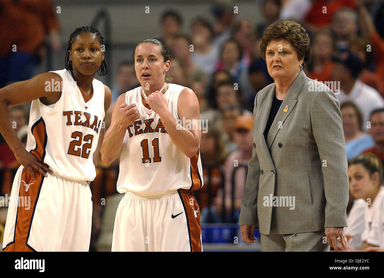 Mar 23, 2004; Austin, TX, USA; Texas coach JODY CONRADT confers with ...