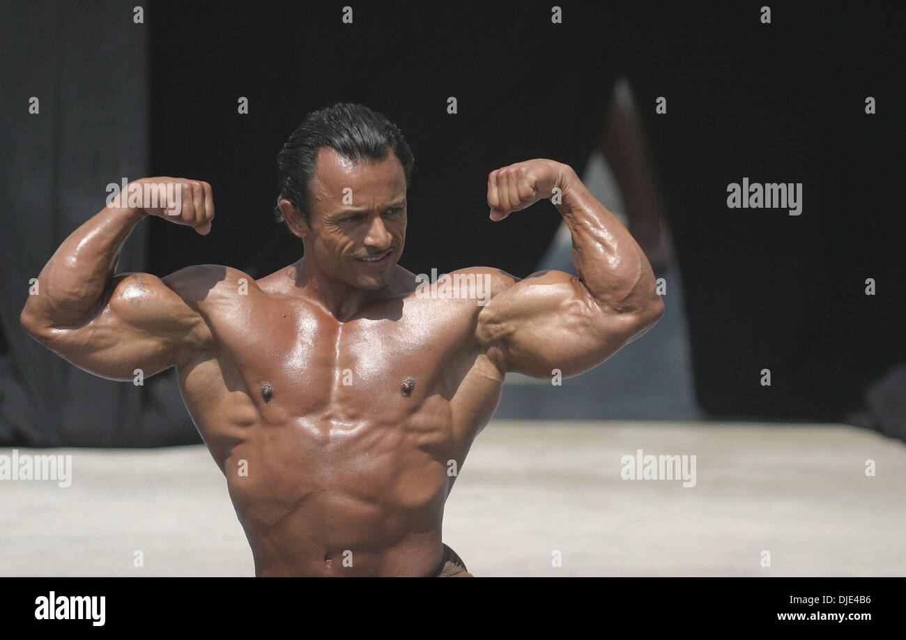 Jul 04, 2004; Venice , California, USA; The Mr. and Ms. Muscle Beach ...