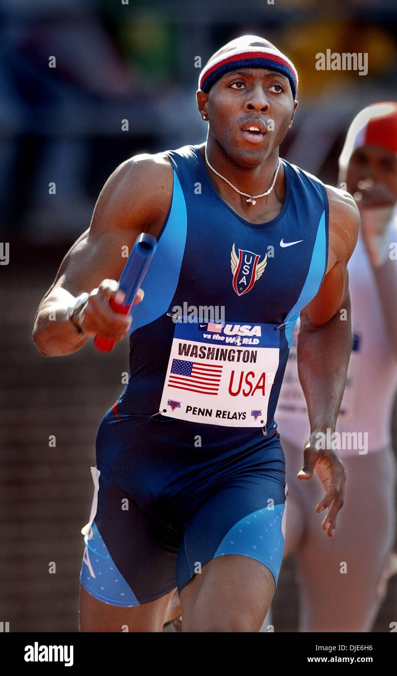 Apr 24, 2004; Sacramento, CA, USA; TYREE WASHINGTON runs in a relay at ...