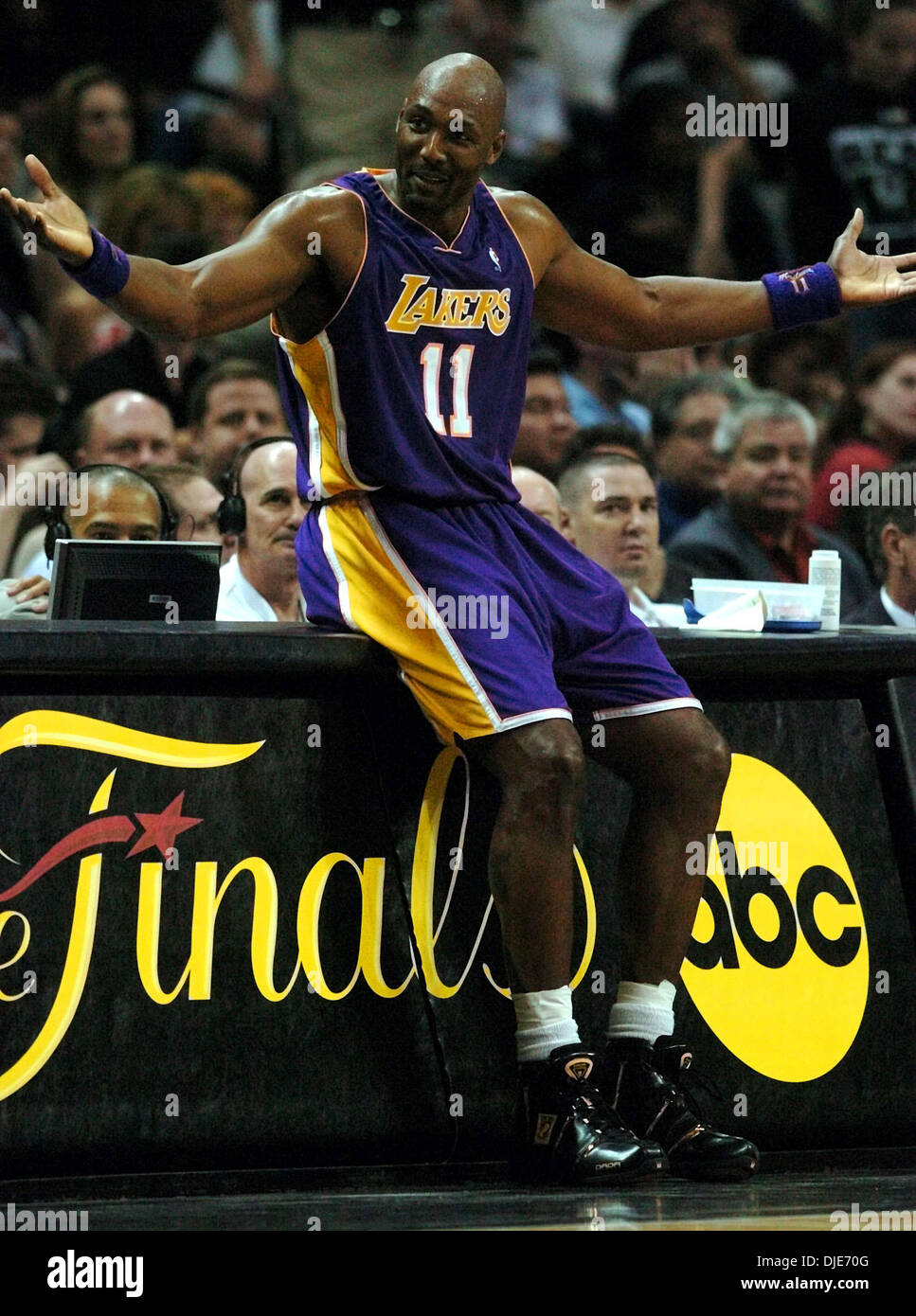 May 02, 2004; San Antonio, TX, USA; KARL MALONE looks to the refs in ...