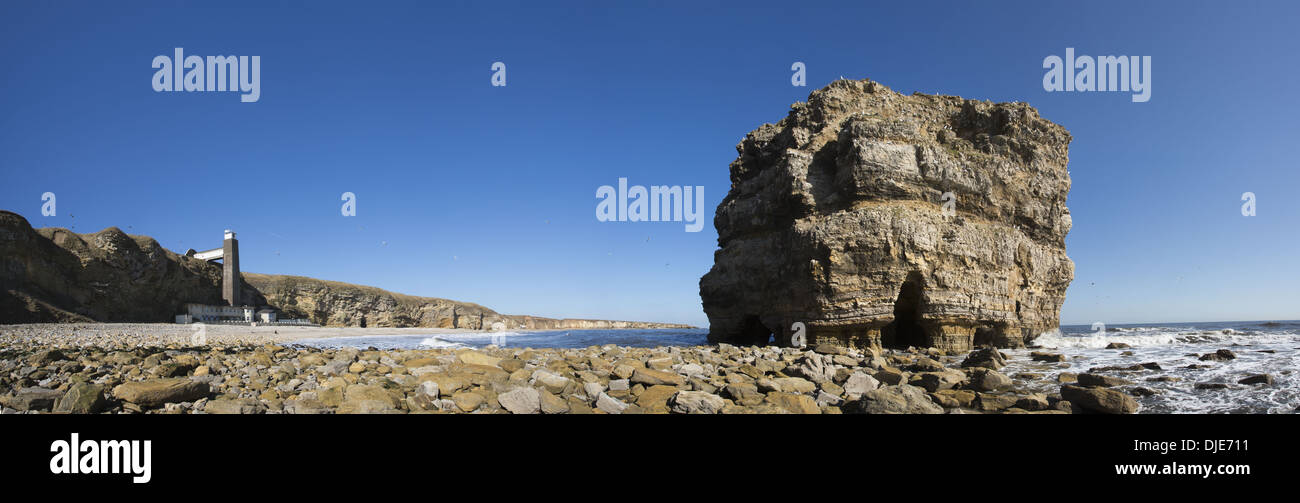 Marsden beach south shields tyne hi-res stock photography and images ...