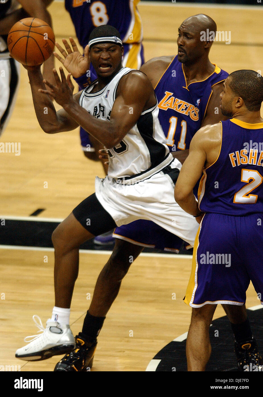 2004 Final Score 3 2 High Resolution Stock Photography and Images - Alamy