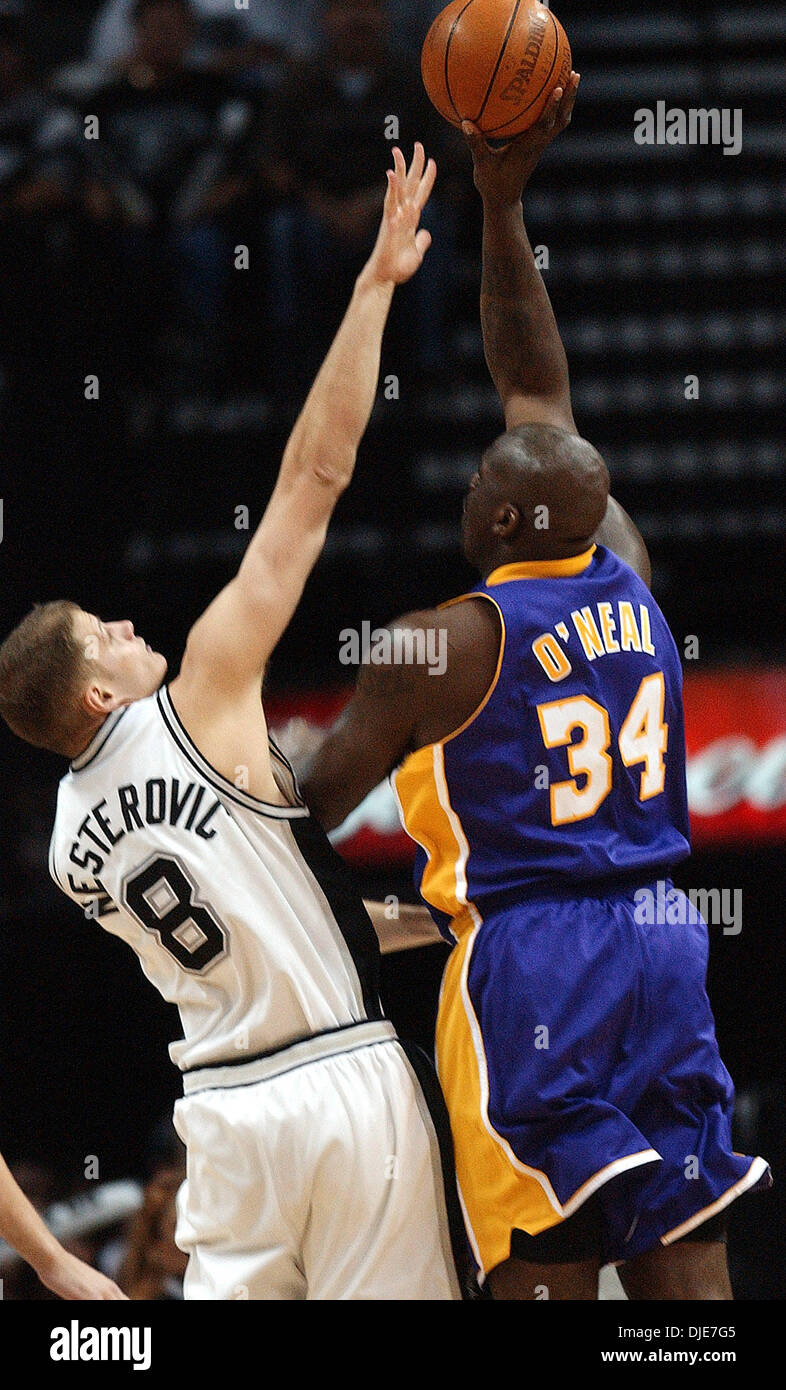 San antonio spurs center rasho hi-res stock photography and images - Alamy