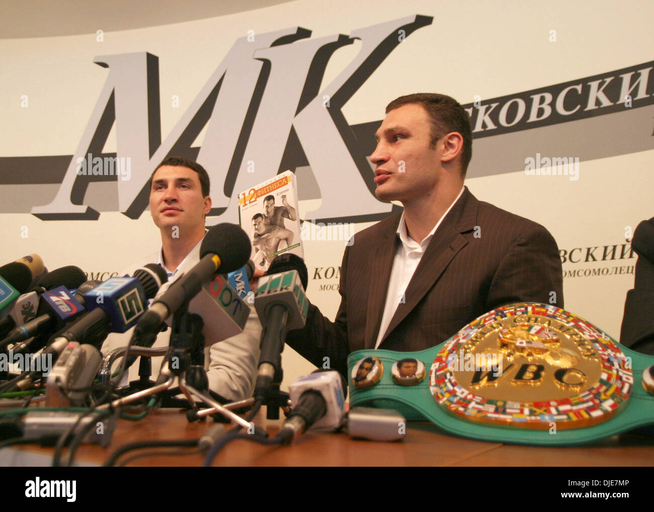 May 17, 2004 - Moscow, Russia - Ukrainian Boxing heavyweights and ...