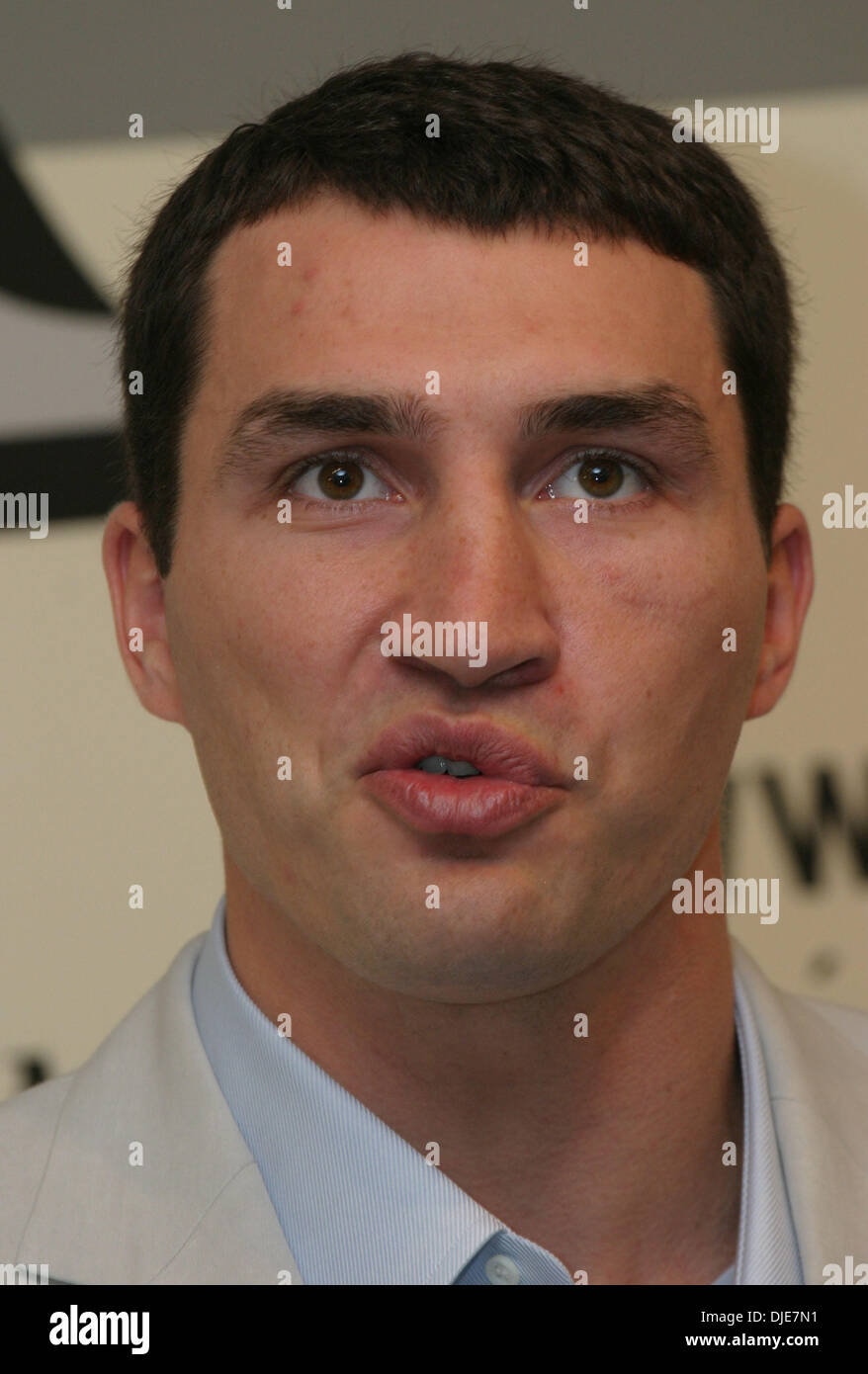 Ukrainian heavyweight hi-res stock photography and images - Alamy