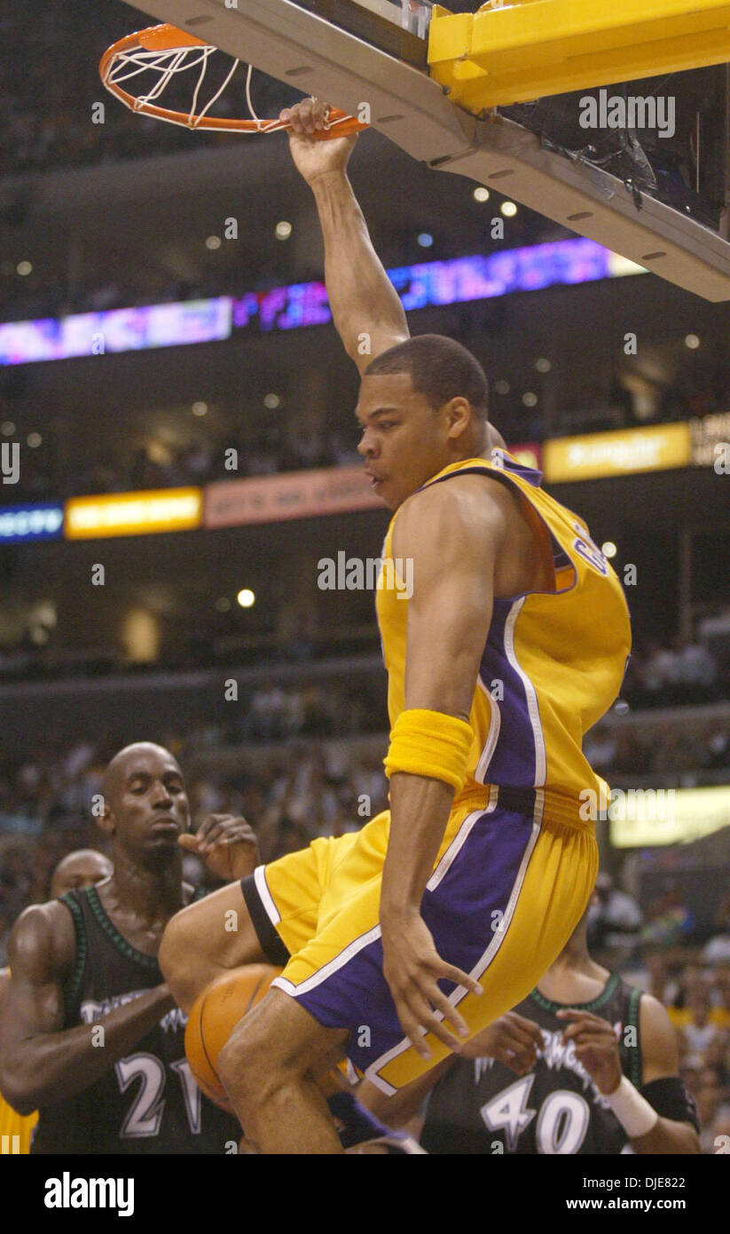 May 27, 2004; Los Angeles, CA, USA; DEVEAN GEORGE slum-dunks the ball ...