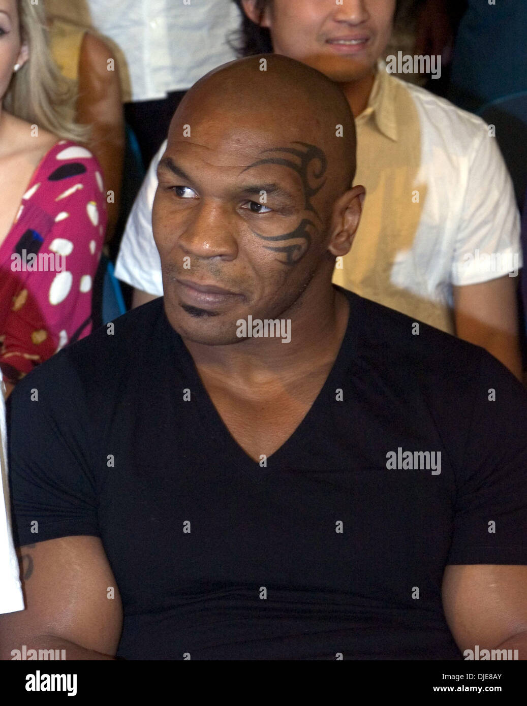 Jun 04, 2004; Las Vegas, NV, USA; Former Heavyweight Champion, Boxer ...