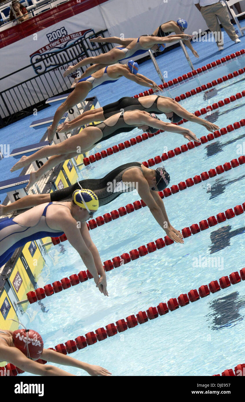 50 meter pool hi-res stock photography and images - Alamy