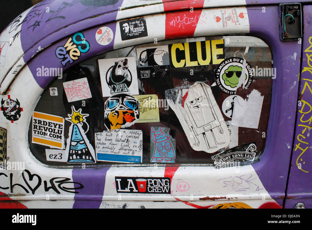 Stickers window hi-res stock photography and images - Alamy