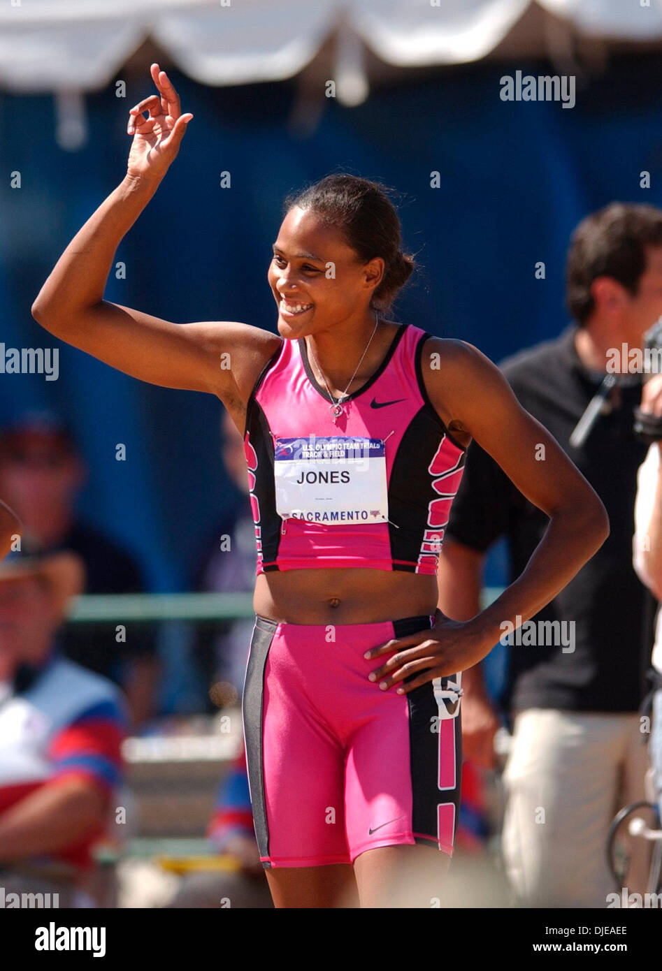 Marion jones 100 hi-res stock photography and images - Alamy