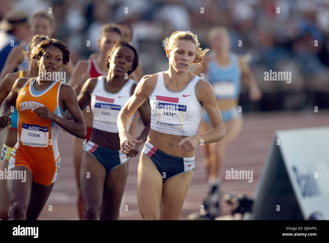 Jul 10, 2004; Sacramento, CA, USA; NICOLE TEETER leads the pack ...