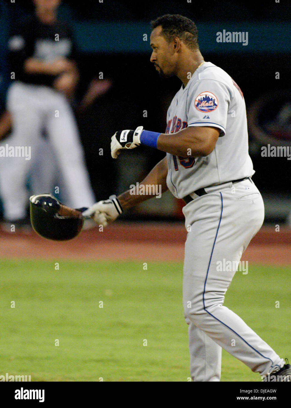 Jul 10, 2004; Miami, FL, USA; New York Mets' right fielder RICHARD ...