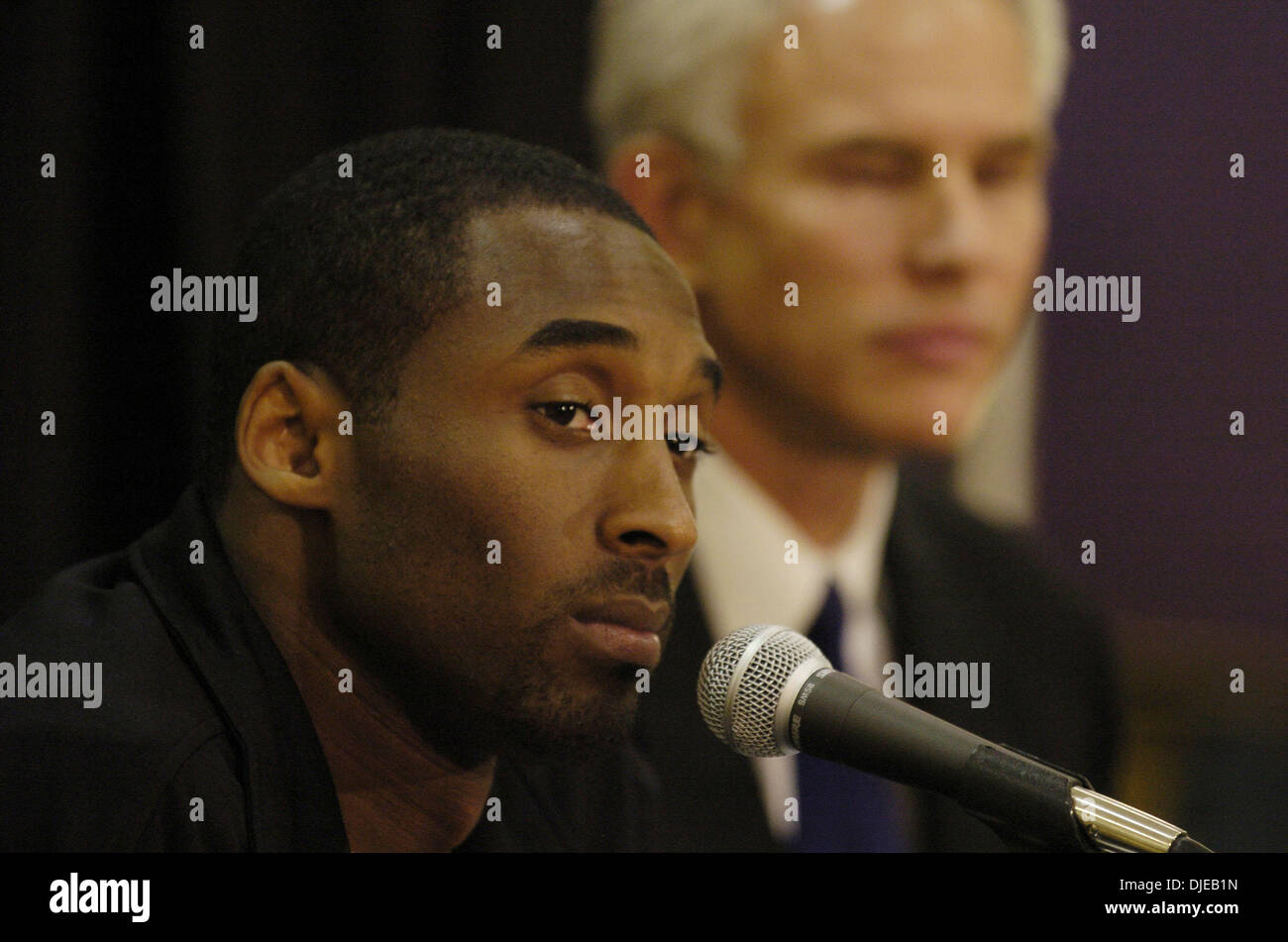 Kobe bryant headshot hi-res stock photography and images - Alamy