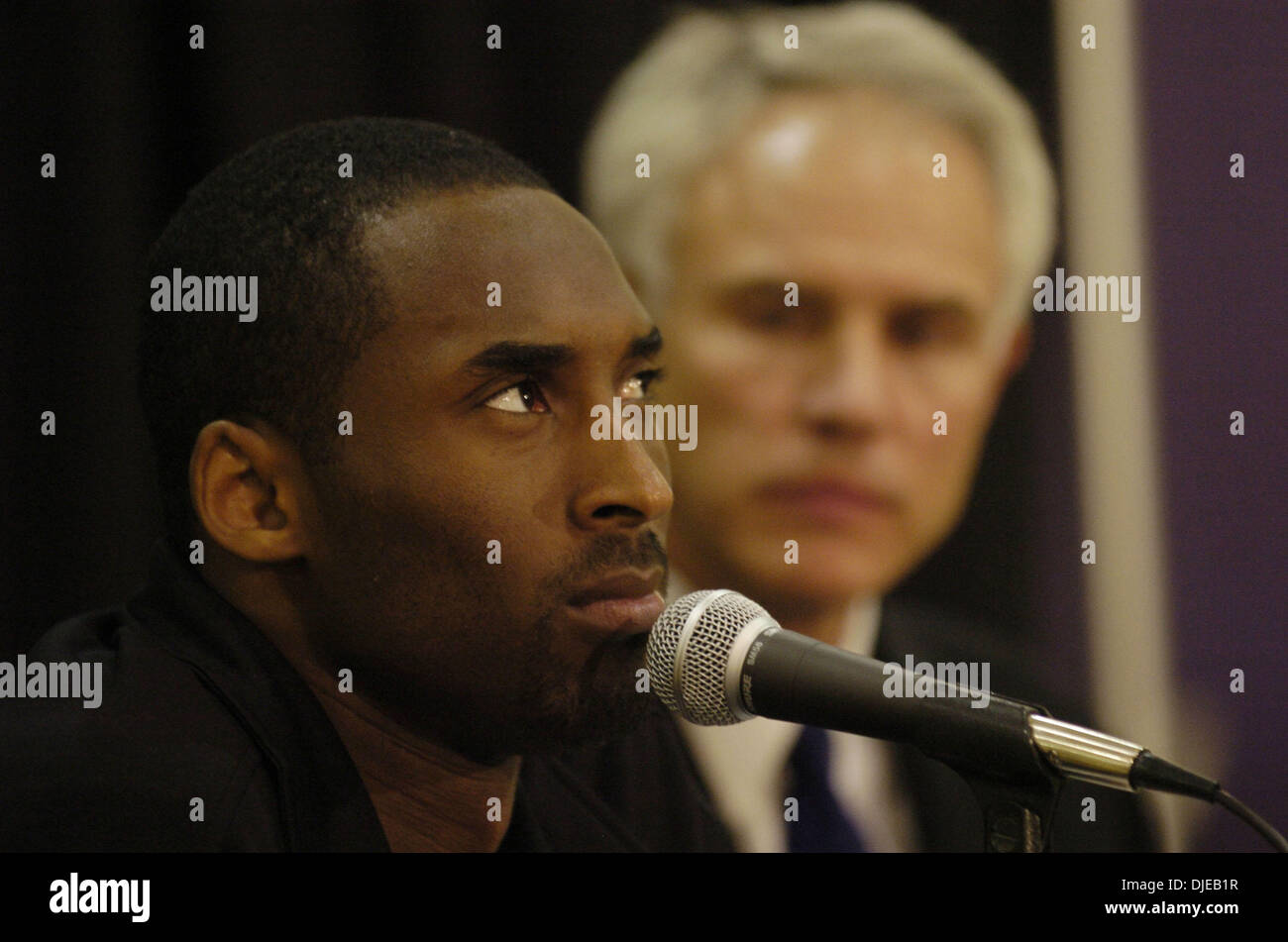 Kobe bryant headshot hi-res stock photography and images - Alamy