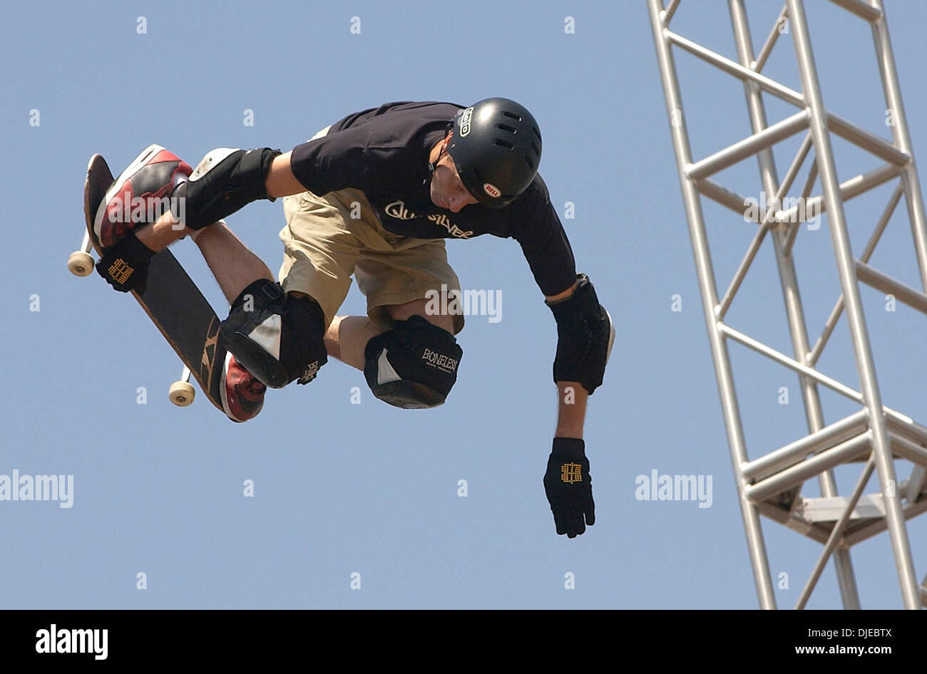 Tony hawk ramp hi-res stock photography and images - Alamy