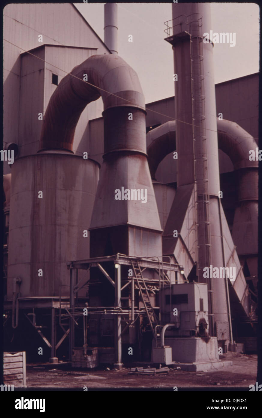 Mist eliminator tanks hi-res stock photography and images - Alamy