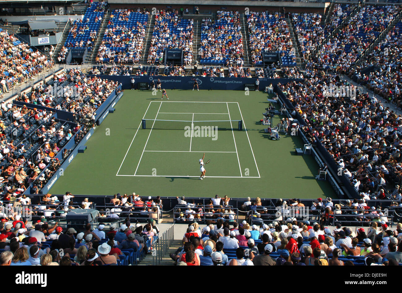 Justine henin 2004 hi-res stock photography and images - Alamy