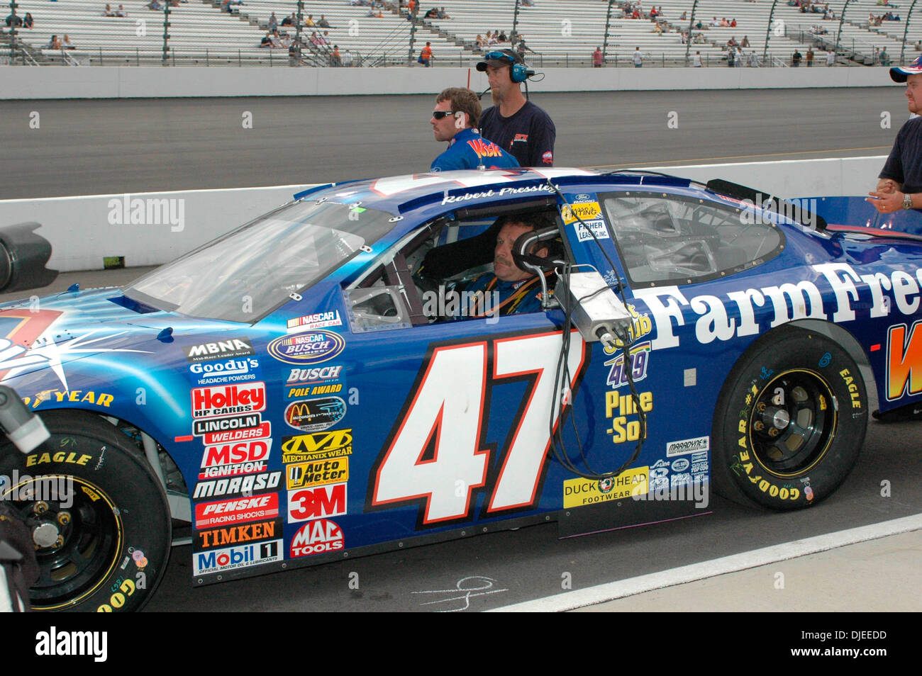 Robert pressley hi-res stock photography and images - Alamy