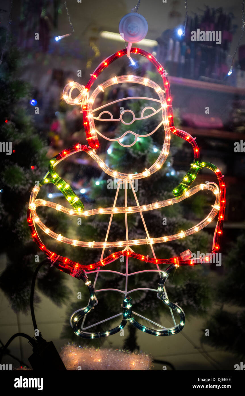 Rope lights hi-res stock photography and images - Alamy