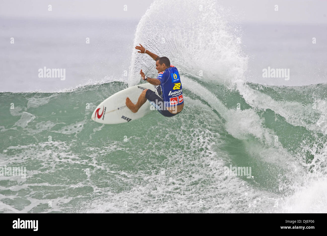 Five past three hi-res stock photography and images - Alamy