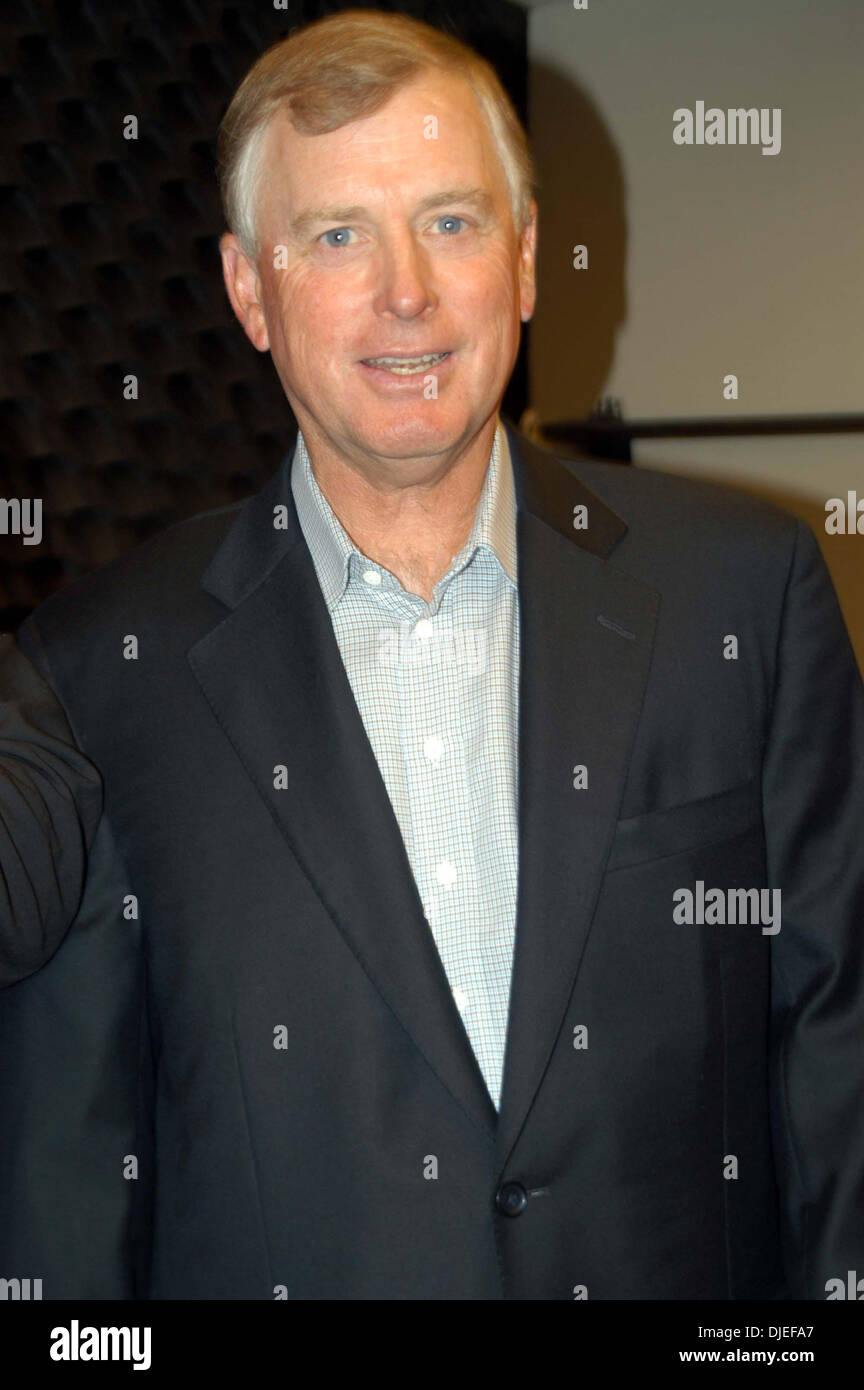 Sports legend hi-res stock photography and images - Alamy