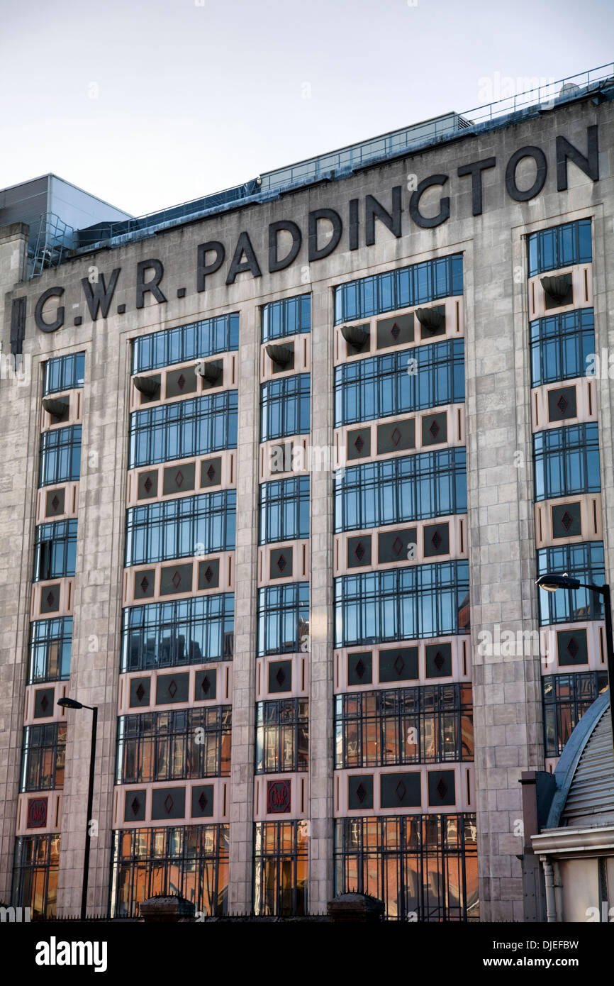 Great western railway building hi-res stock photography and images - Alamy