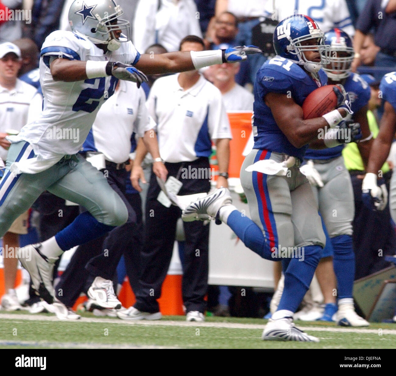 Tiki football hi-res stock photography and images - Alamy