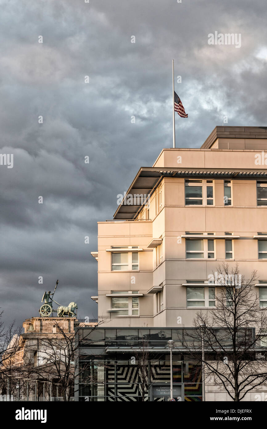 US Embassy Berlin | US Botschaft Berlin Stock Photo - Alamy