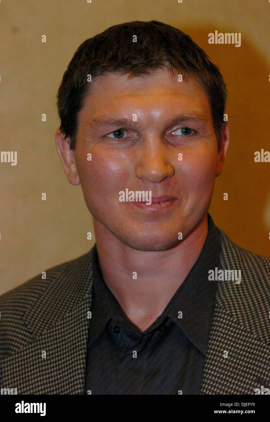 Oct 16, 2004; Commerce, CA, USA; Former IBF Cruiserweight Champion ...