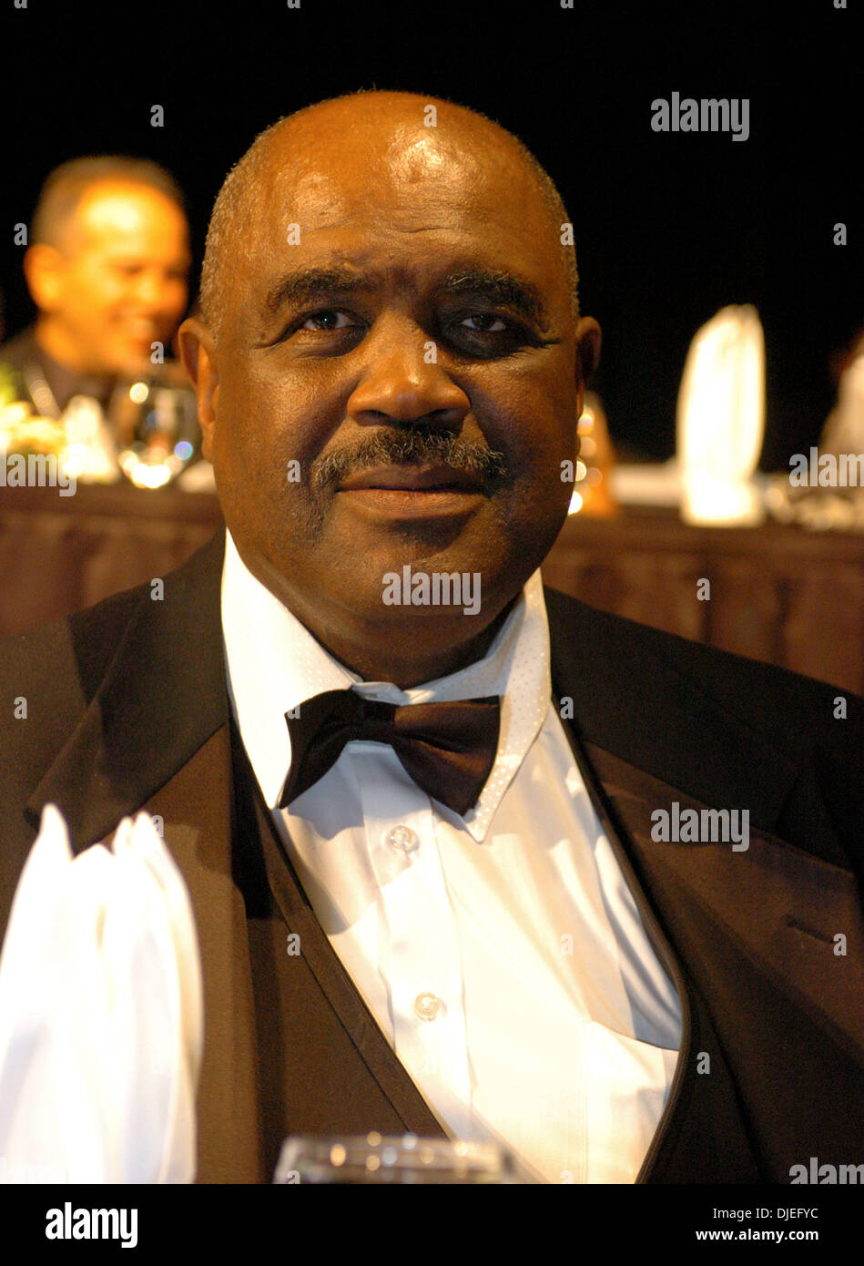 Ernie terrell hi-res stock photography and images - Alamy
