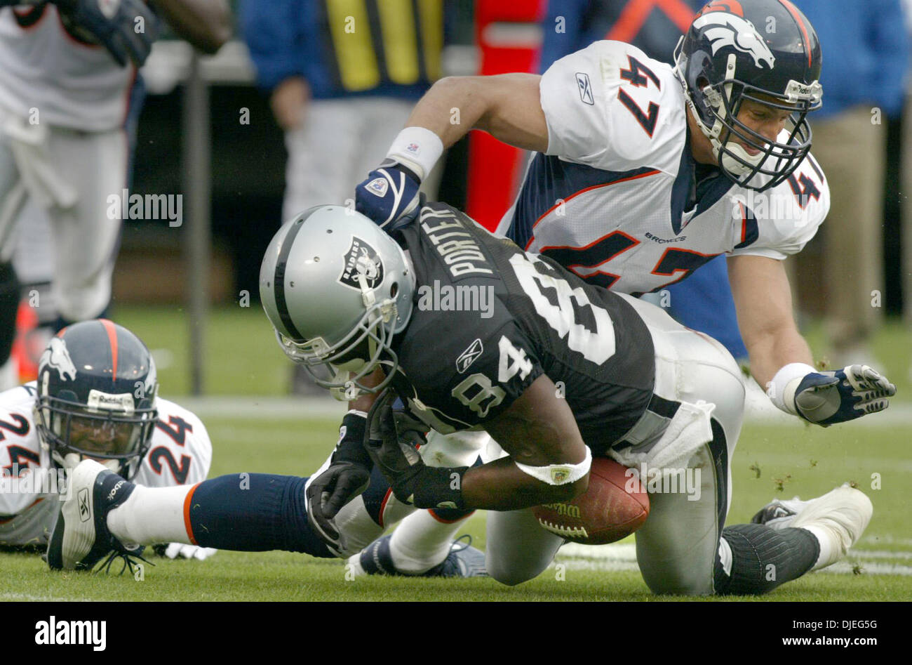 Raiders vs broncos hi-res stock photography and images - Alamy