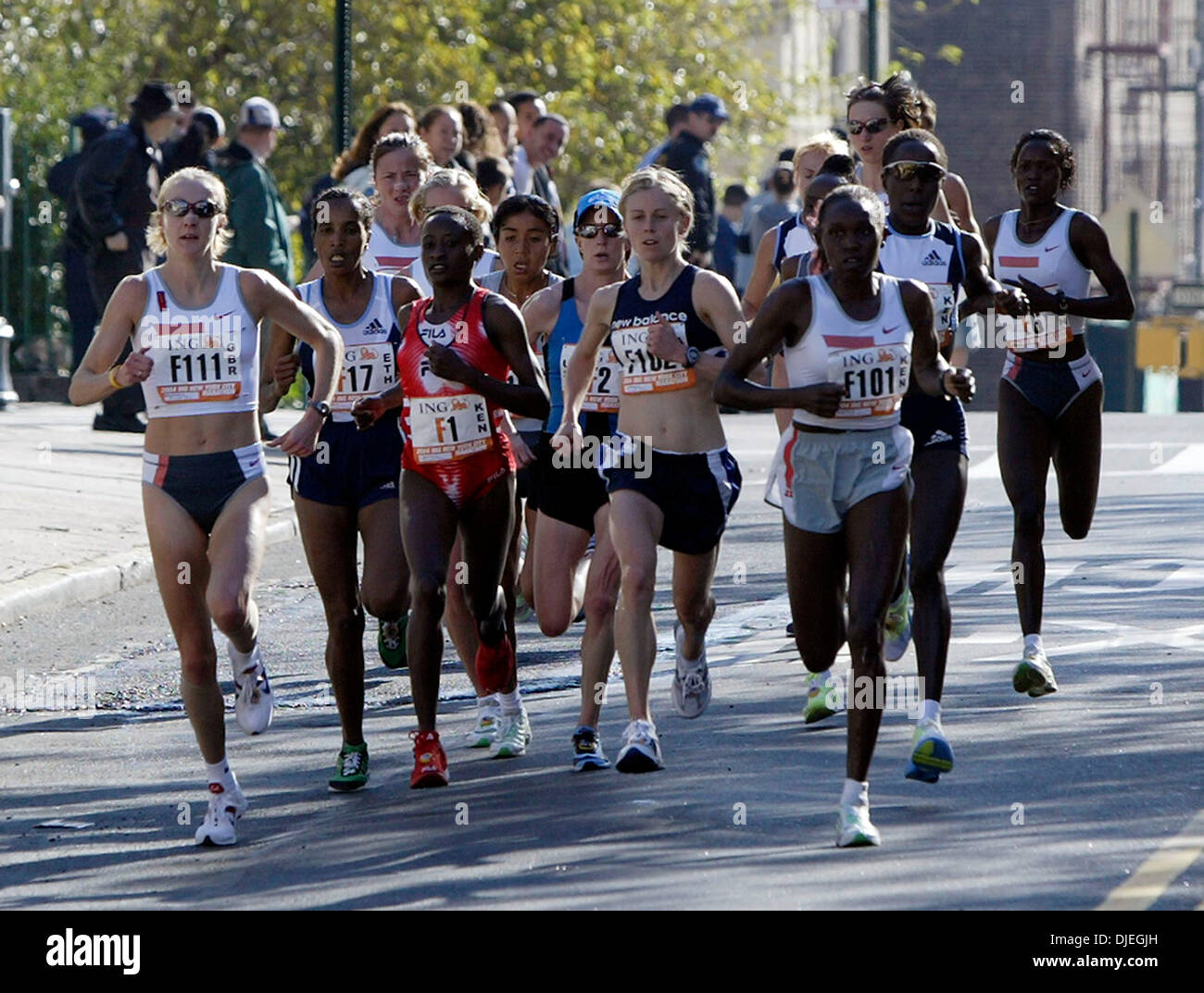 Paula radcliffe 2004 hi-res stock photography and images - Alamy