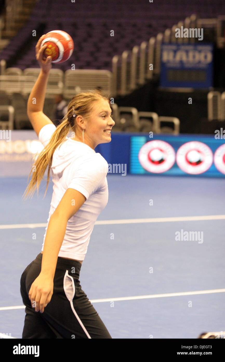 Nov 12, 2004; Los Angeles, CA, USA; WTA star MARIA SHAROPOVA (RUS) 8 ...