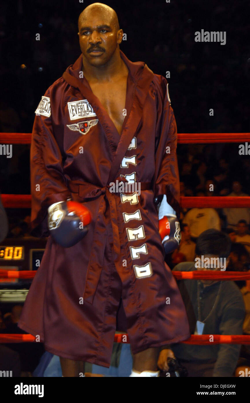Boxing champ hi-res stock photography and images - Alamy