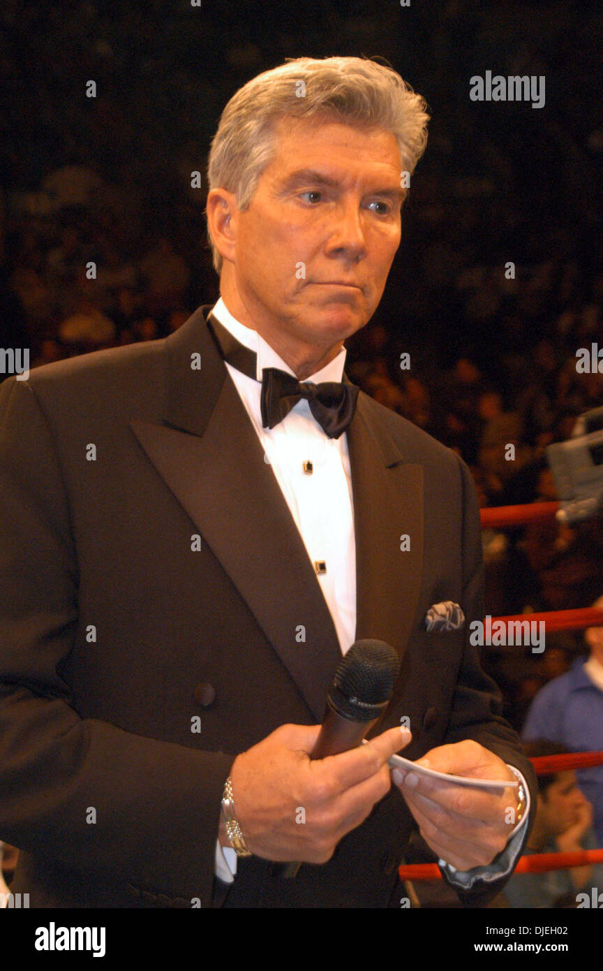 Nov 13, 2004; New York, NY, USA; Master of Ceremonies MIKE BUFFER at ...