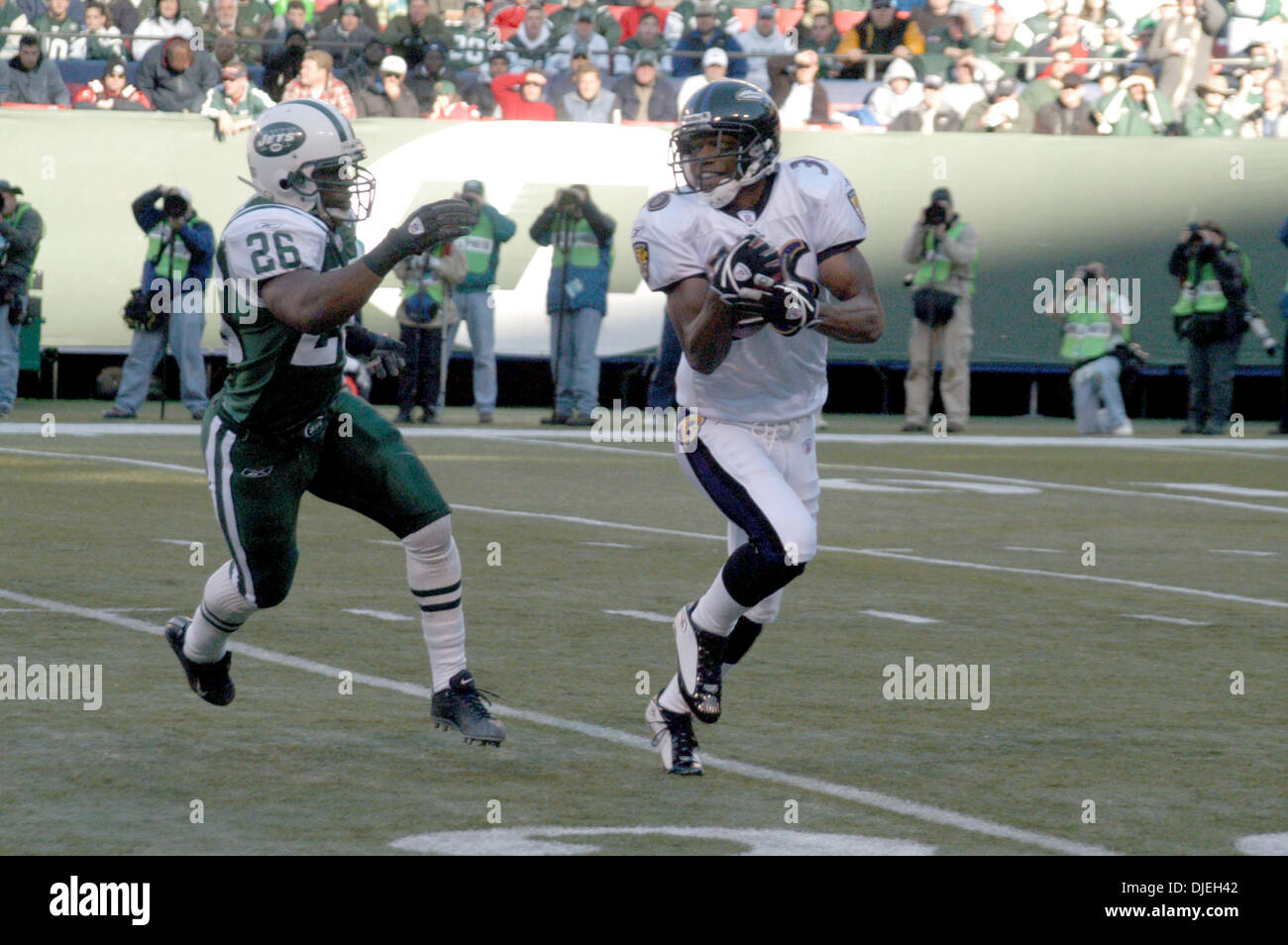 Baltimore ravens 2004 hi-res stock photography and images - Alamy