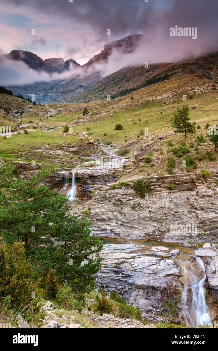 Parque natural de los valles occidentales hi-res stock photography and ...