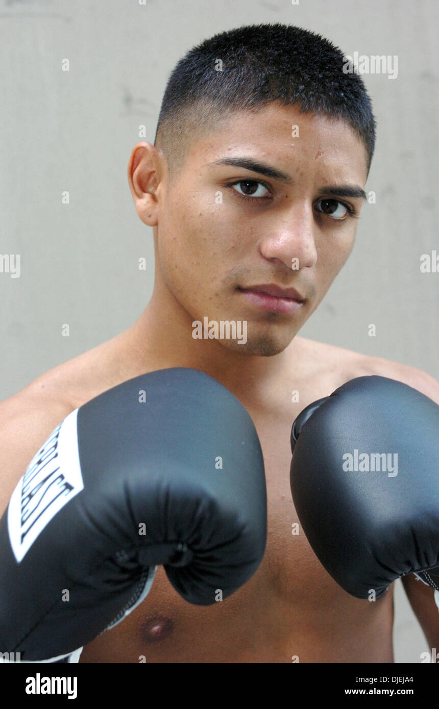 Nov 16, 2004; Los Angeles, CA, USA; Boxer ABNER MARES signs a ...