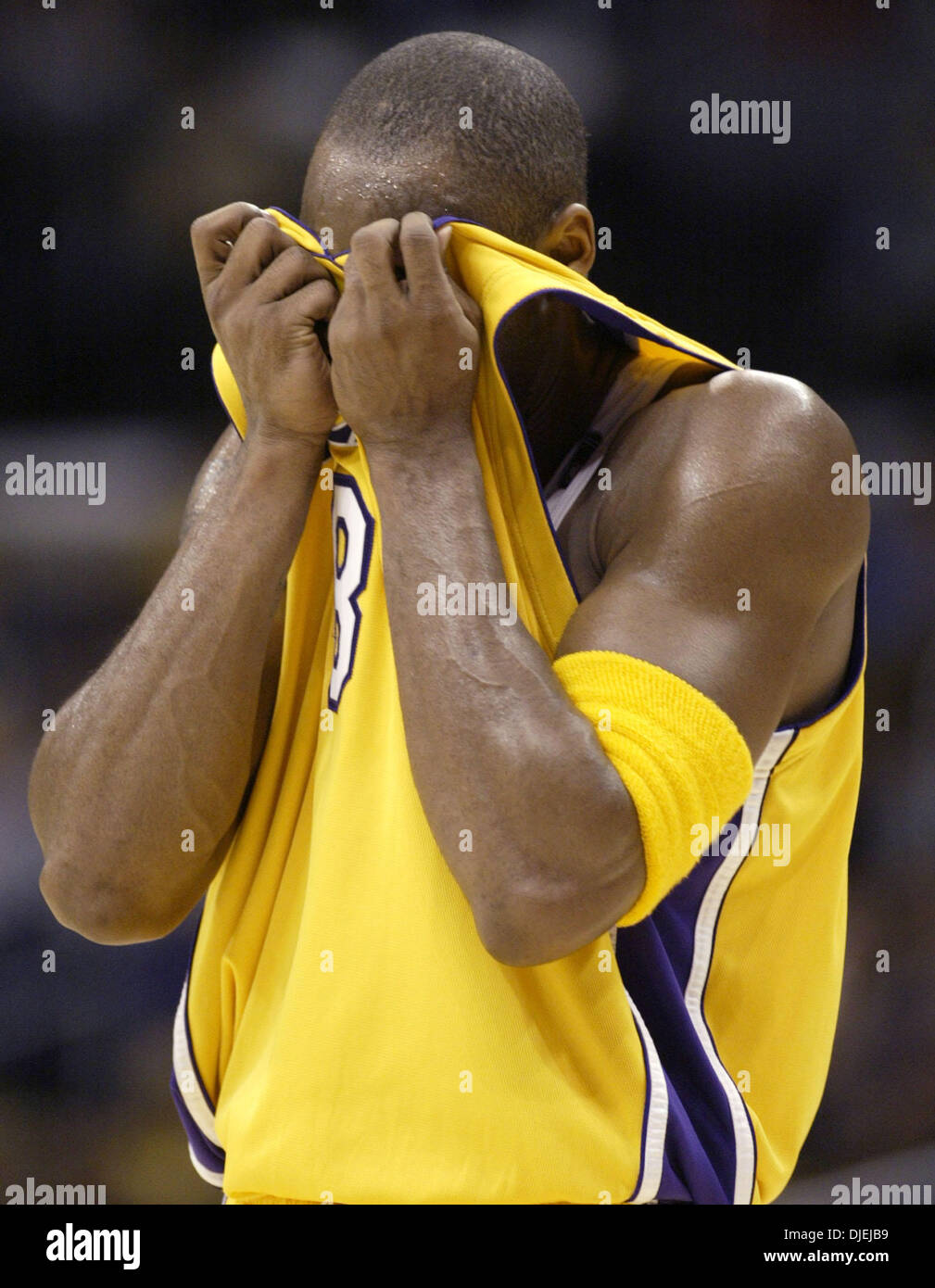 2004 kobe hi-res stock photography and images - Alamy
