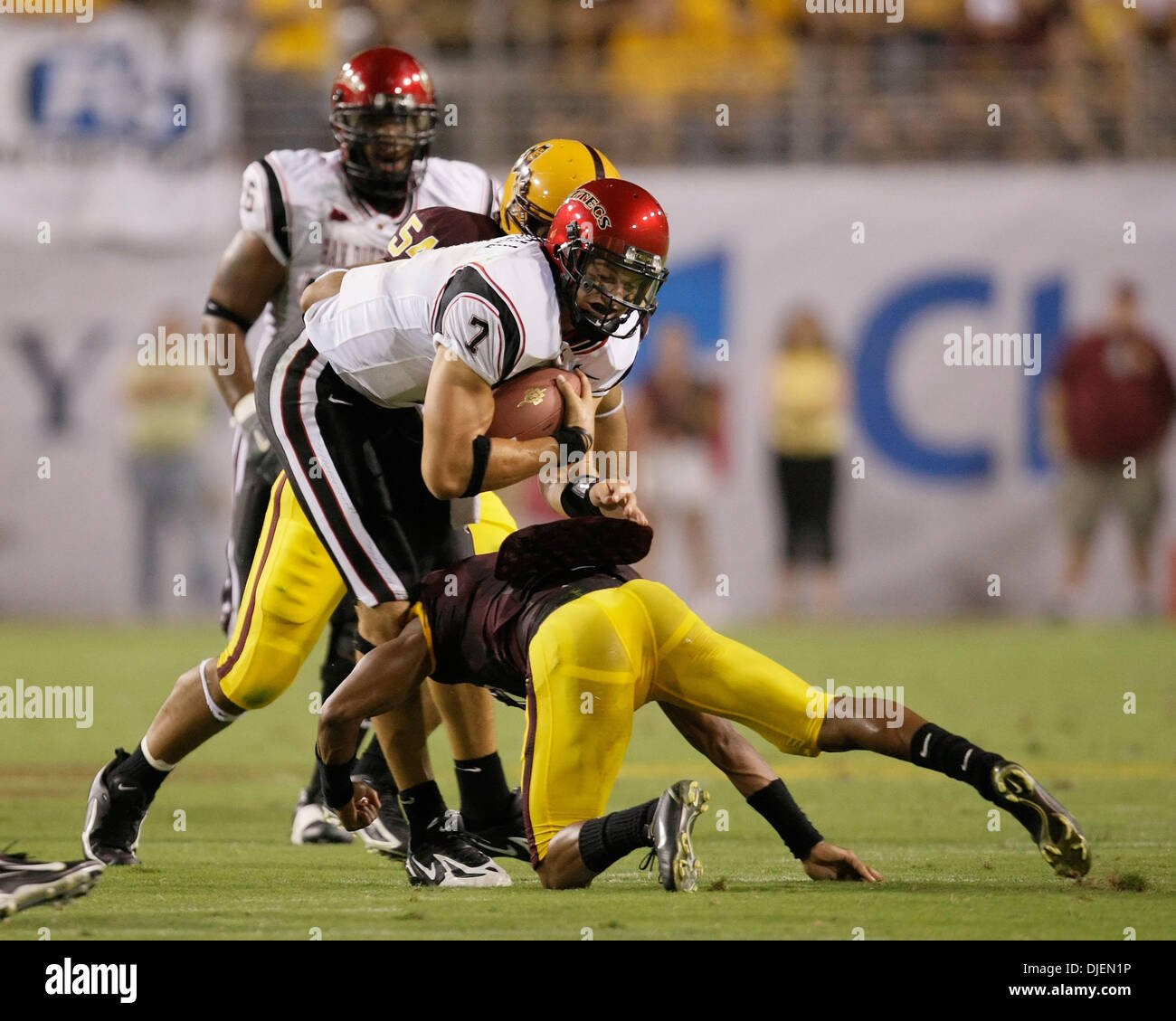 September 15, 2007 - Tempe, AZ ..Kevin O'Connell #7 of the San Diego ...