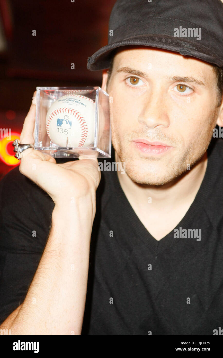 Marc ecko hi-res stock photography and images - Alamy