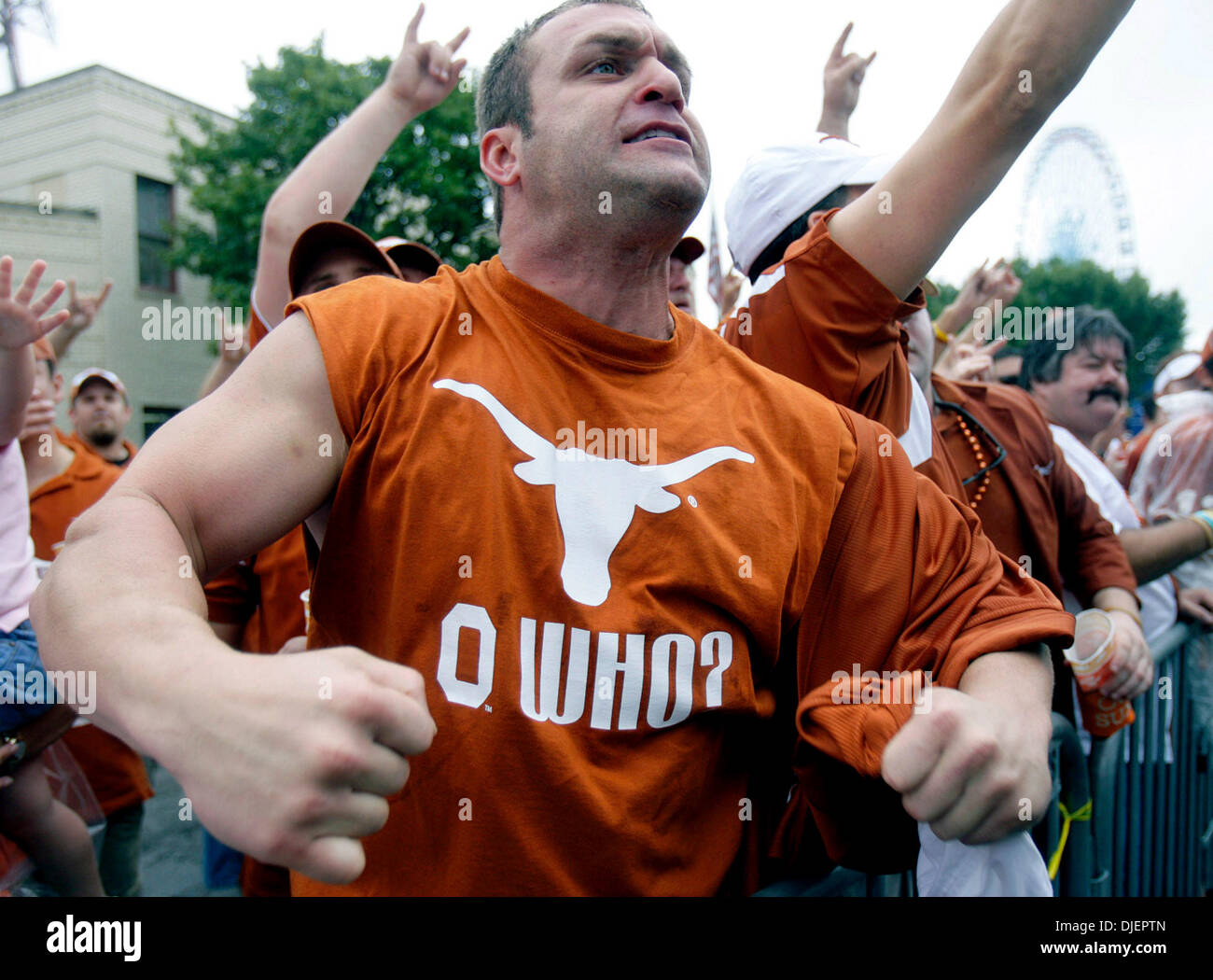 Oct 06, 2007 - Dallas, Texas, USA - NCAA Big 12 Football: Longhorn fan ...