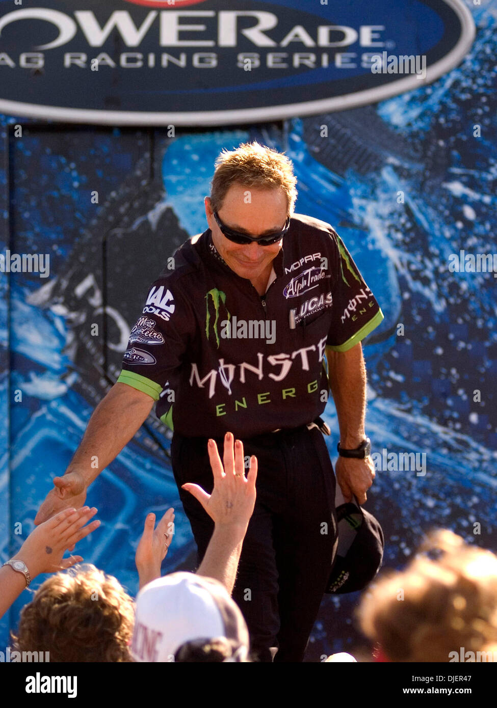 Oct 07, 2007 - Dinwiddie, VA, USA - KENNY BERNSTEIN, NHRA Funny Car ...