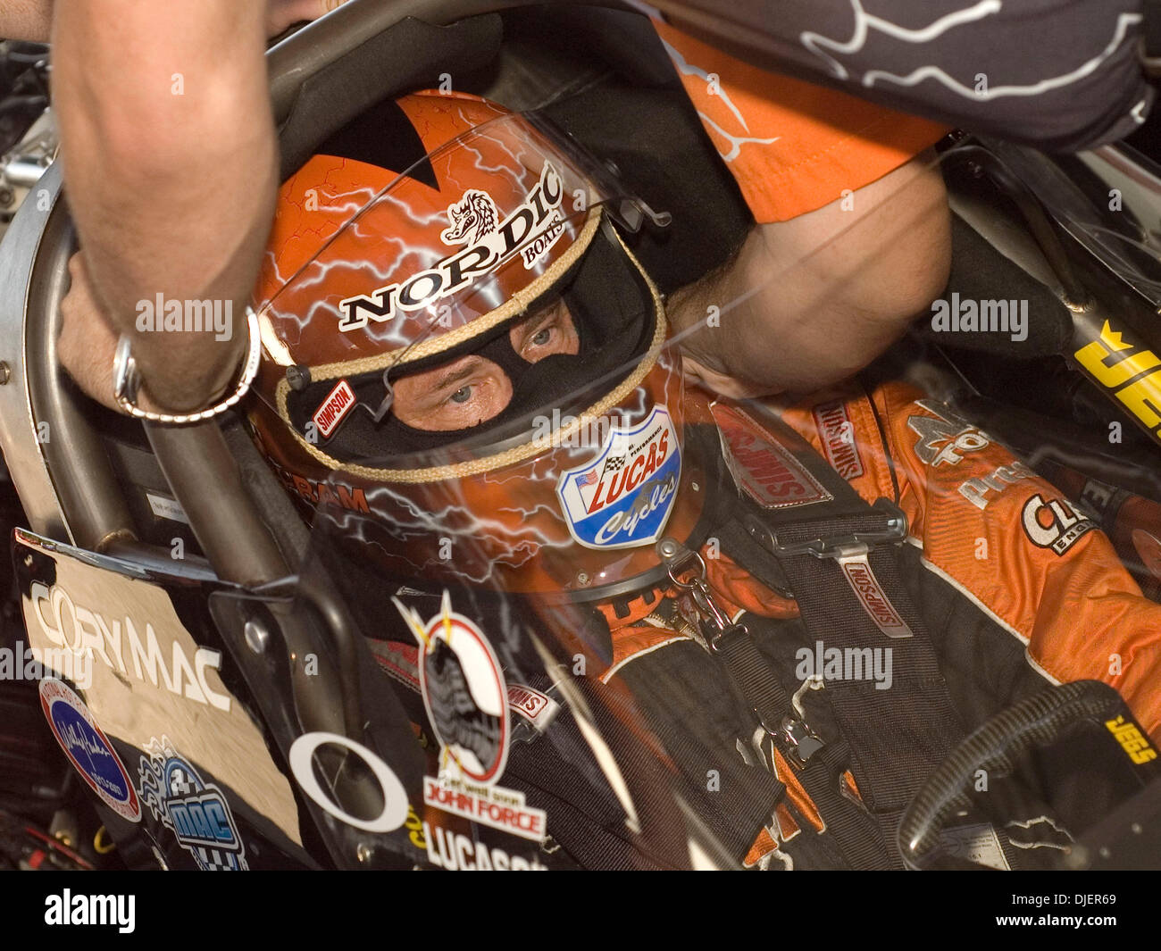 Oct 07, 2007 - Dinwiddie, VA, USA - CORY MCCLENATHAN, NHRA Top Fuel ...