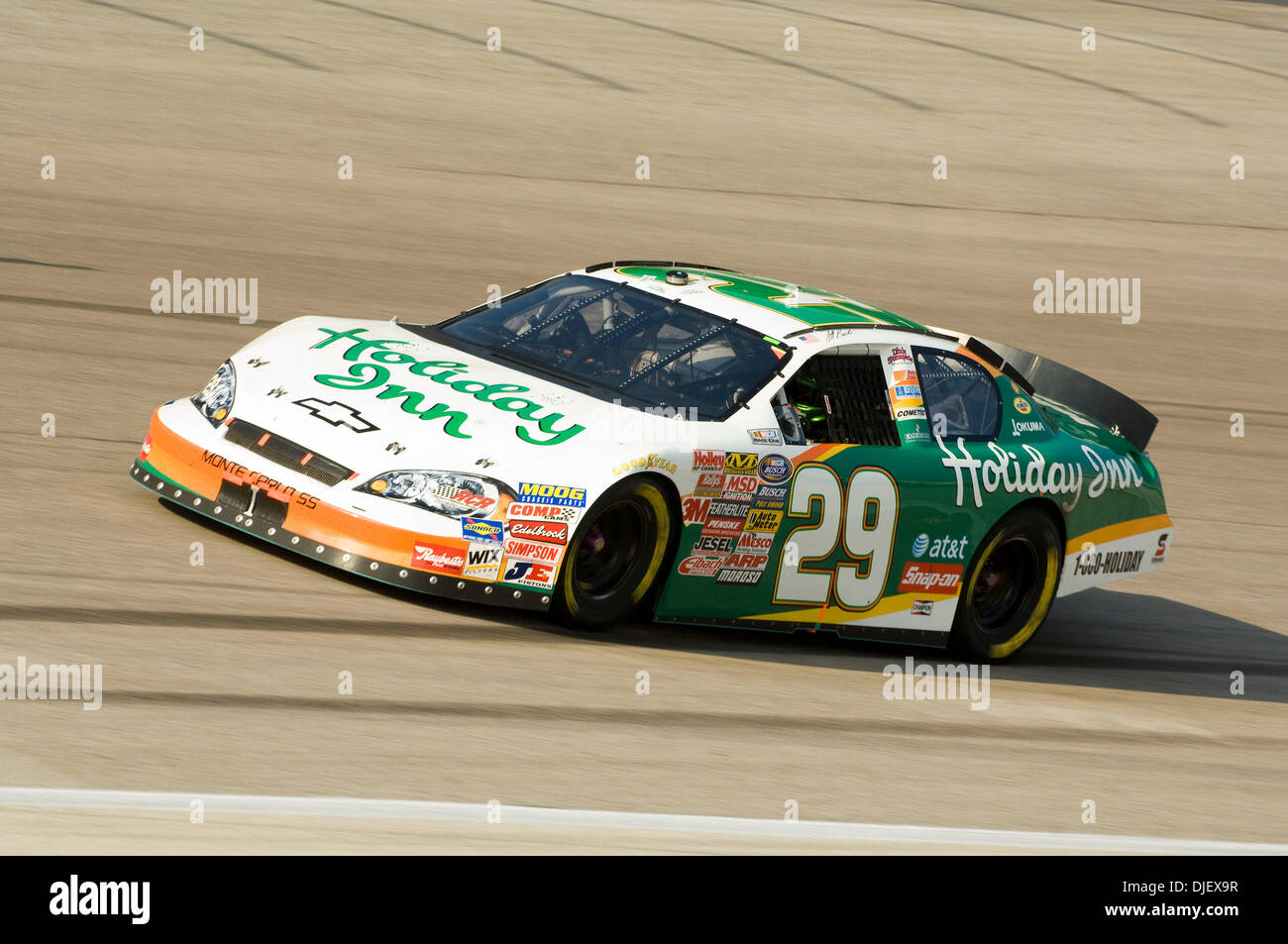 Nov 03, 2007 - Fort Worth, Texas, USA - JEFF BURTON during the NASCAR ...