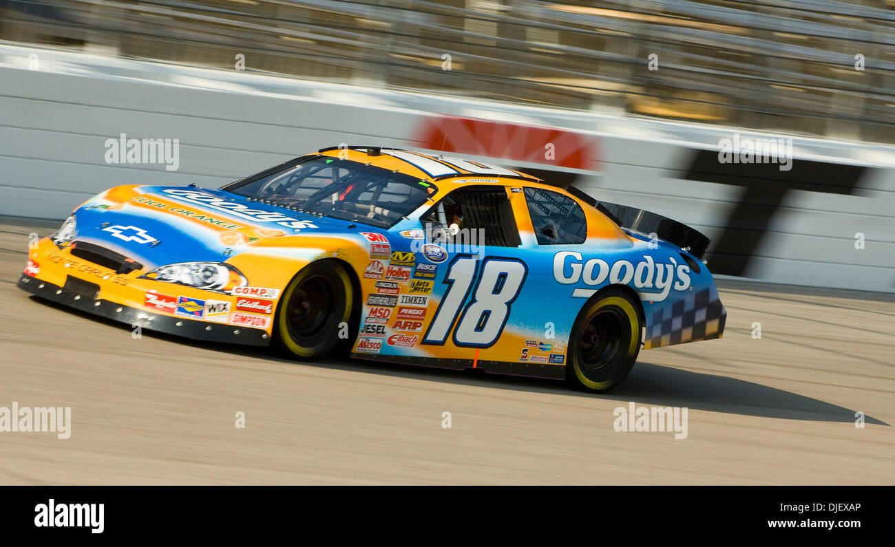 Nov 03, 2007 - Fort Worth, Texas, USA - TONY STEWART during the NASCAR ...