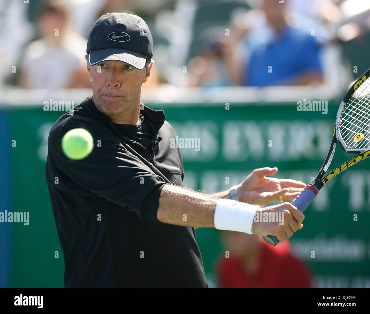 Raymond phillips hi-res stock photography and images - Alamy