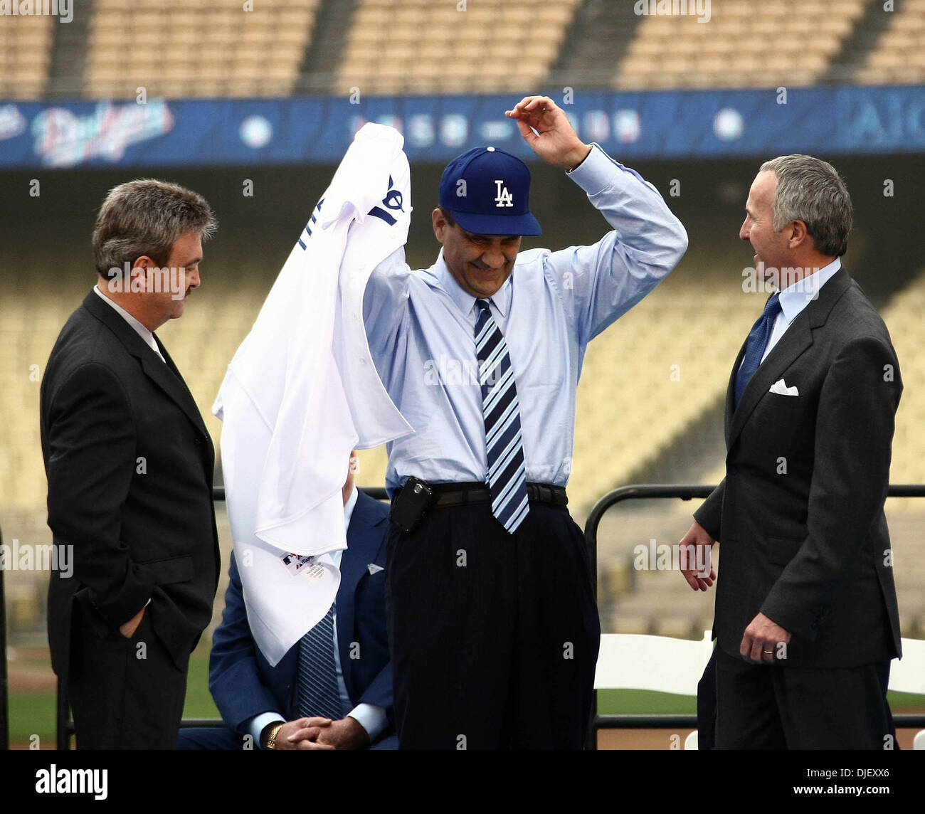 Los angeles dodgers general manager hi-res stock photography and images ...