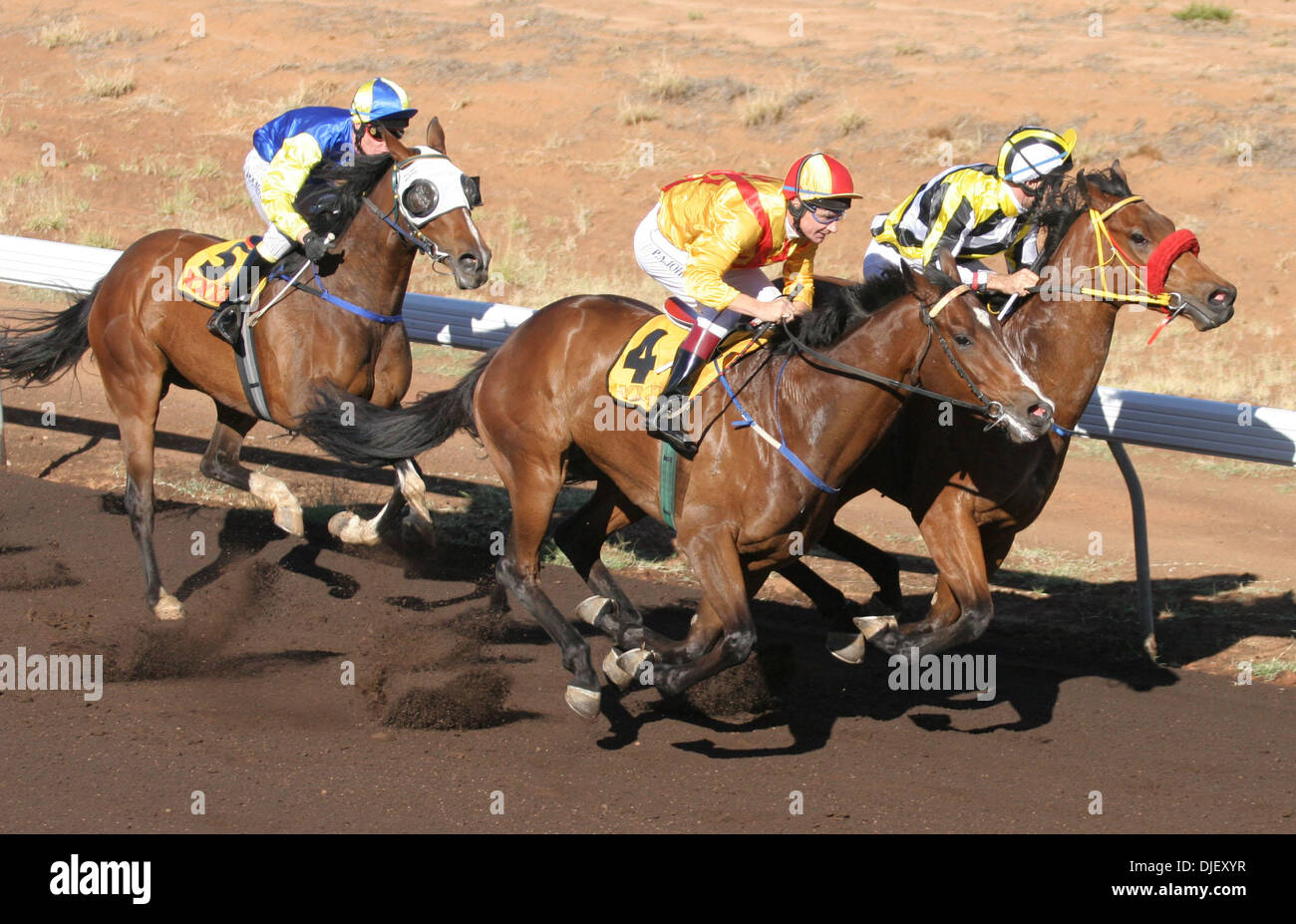 Melbourne cup horse racing hi-res stock photography and images - Alamy