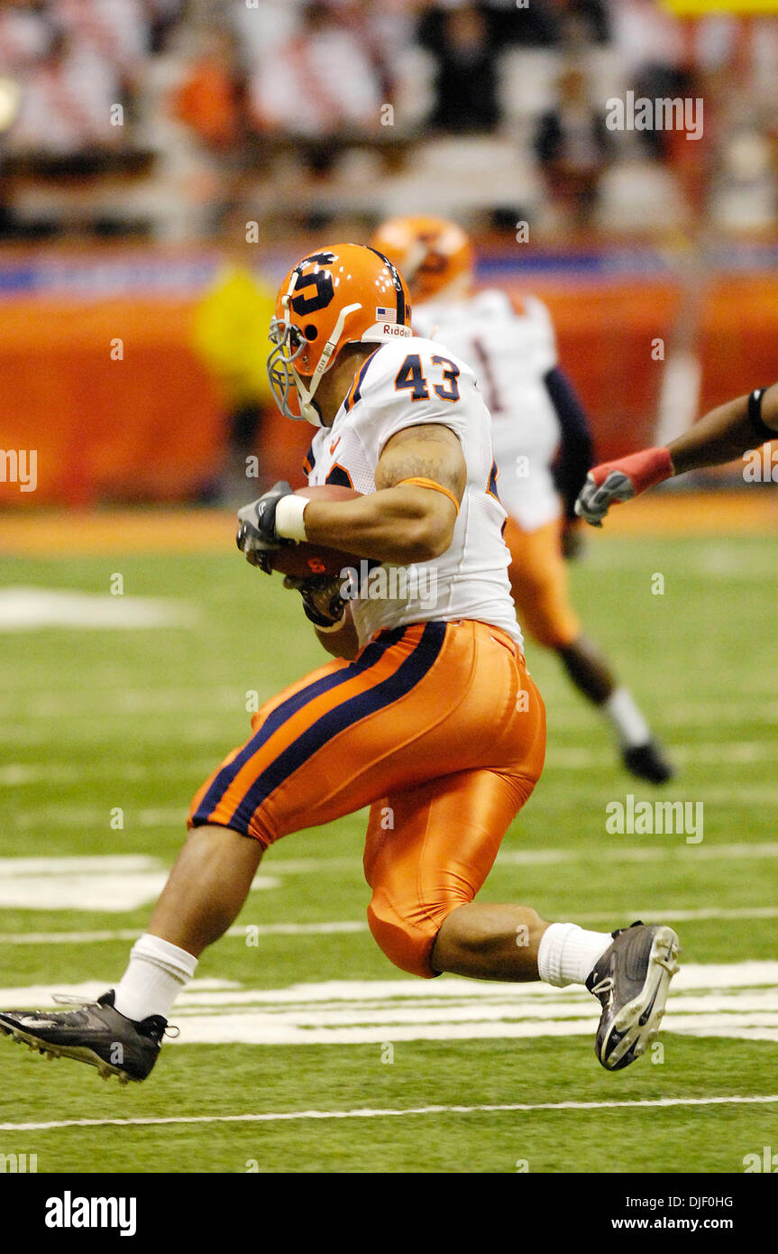 Cincinnati bearcats hi-res stock photography and images - Alamy